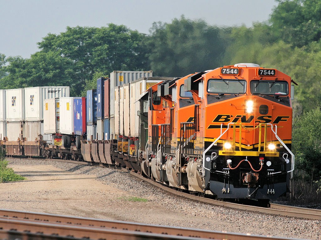BNSF 7544